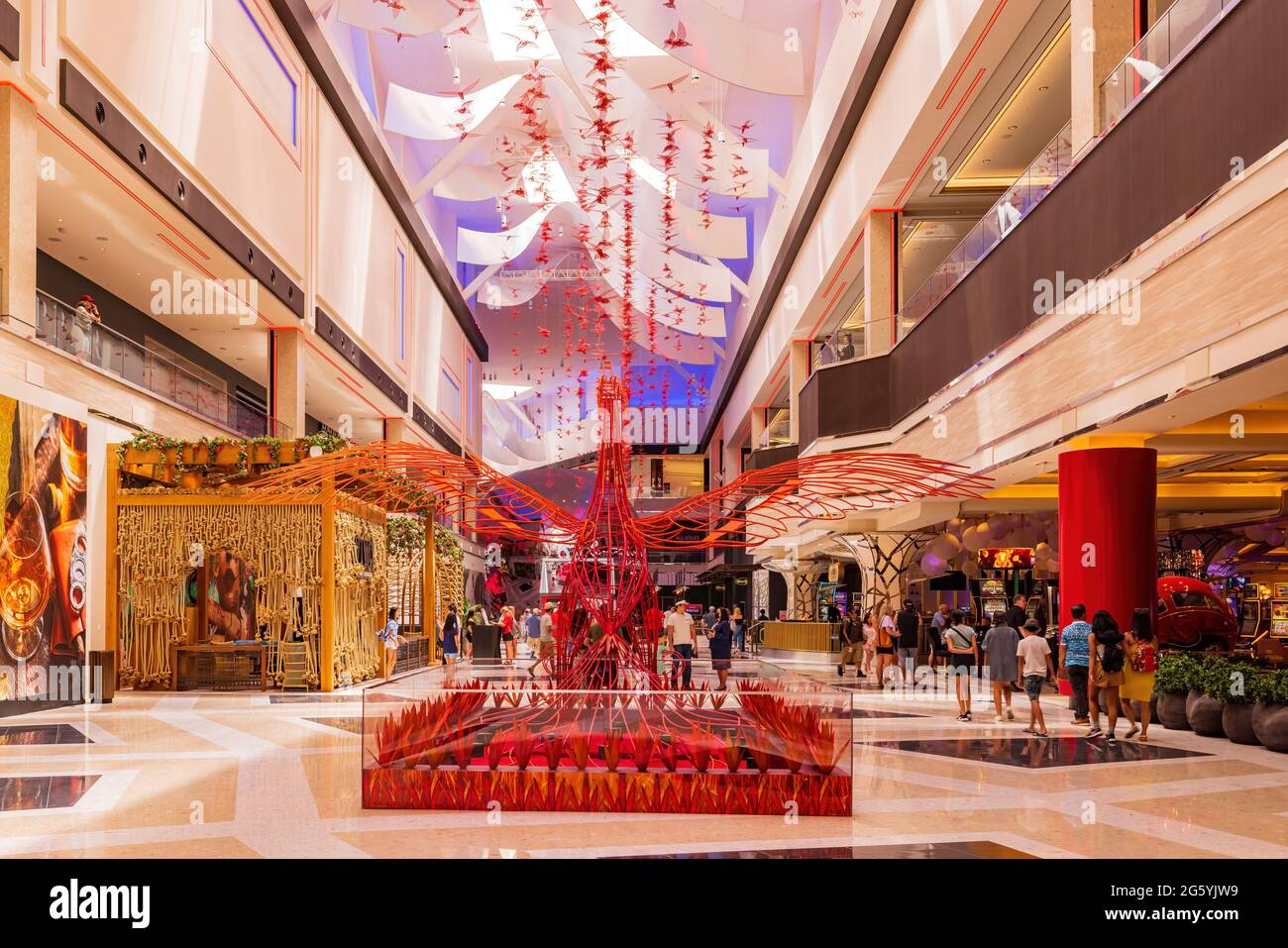 Las vegas hilton at resorts world hi-res stock photography and images ...