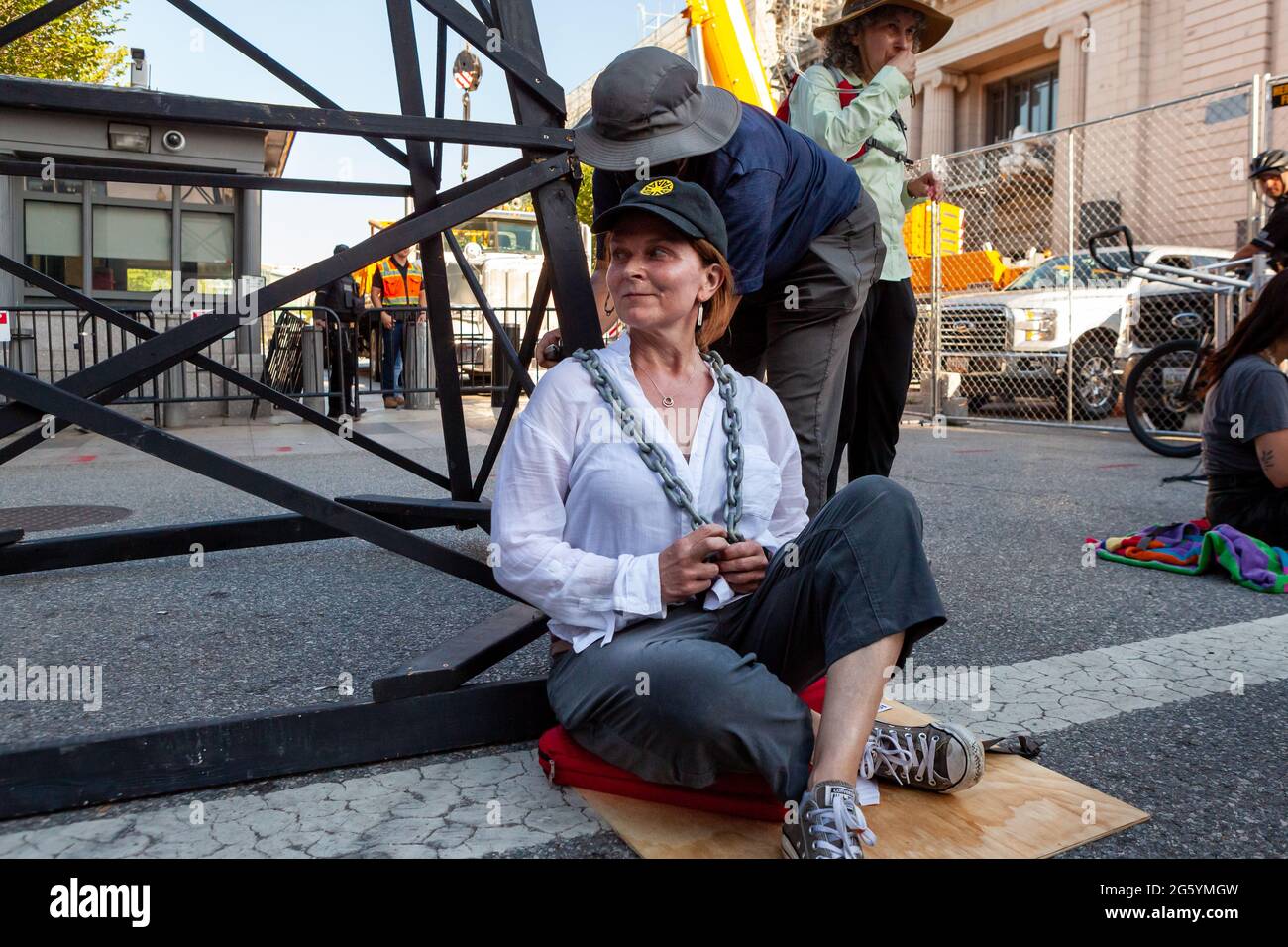 Environmental rights hi-res stock photography and images - Alamy