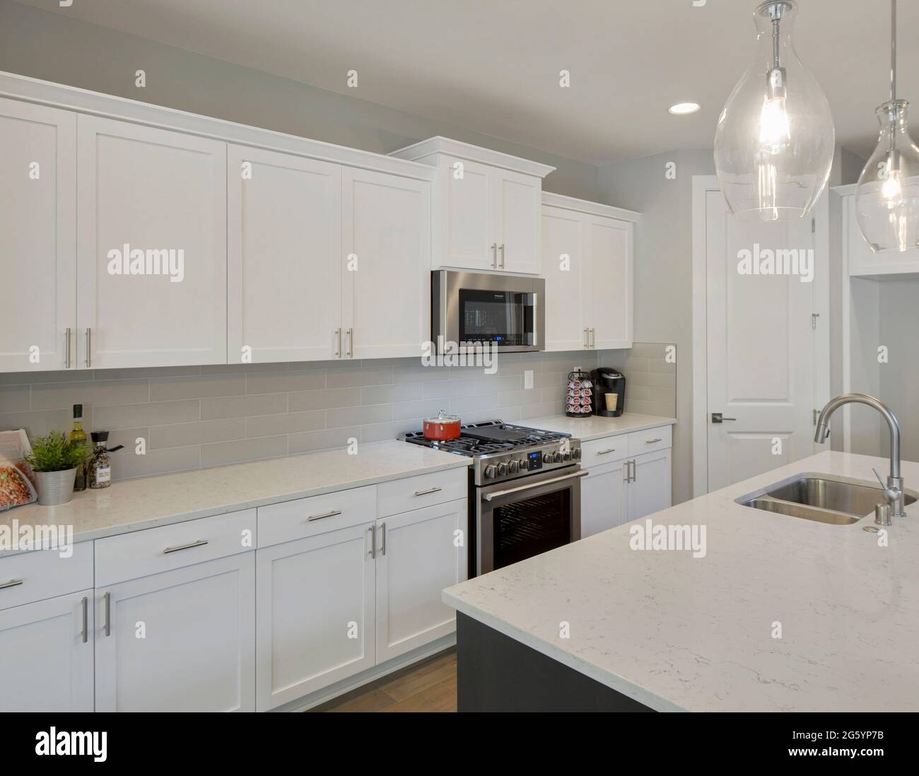Modern residential kitchen interior Stock Photo - Alamy