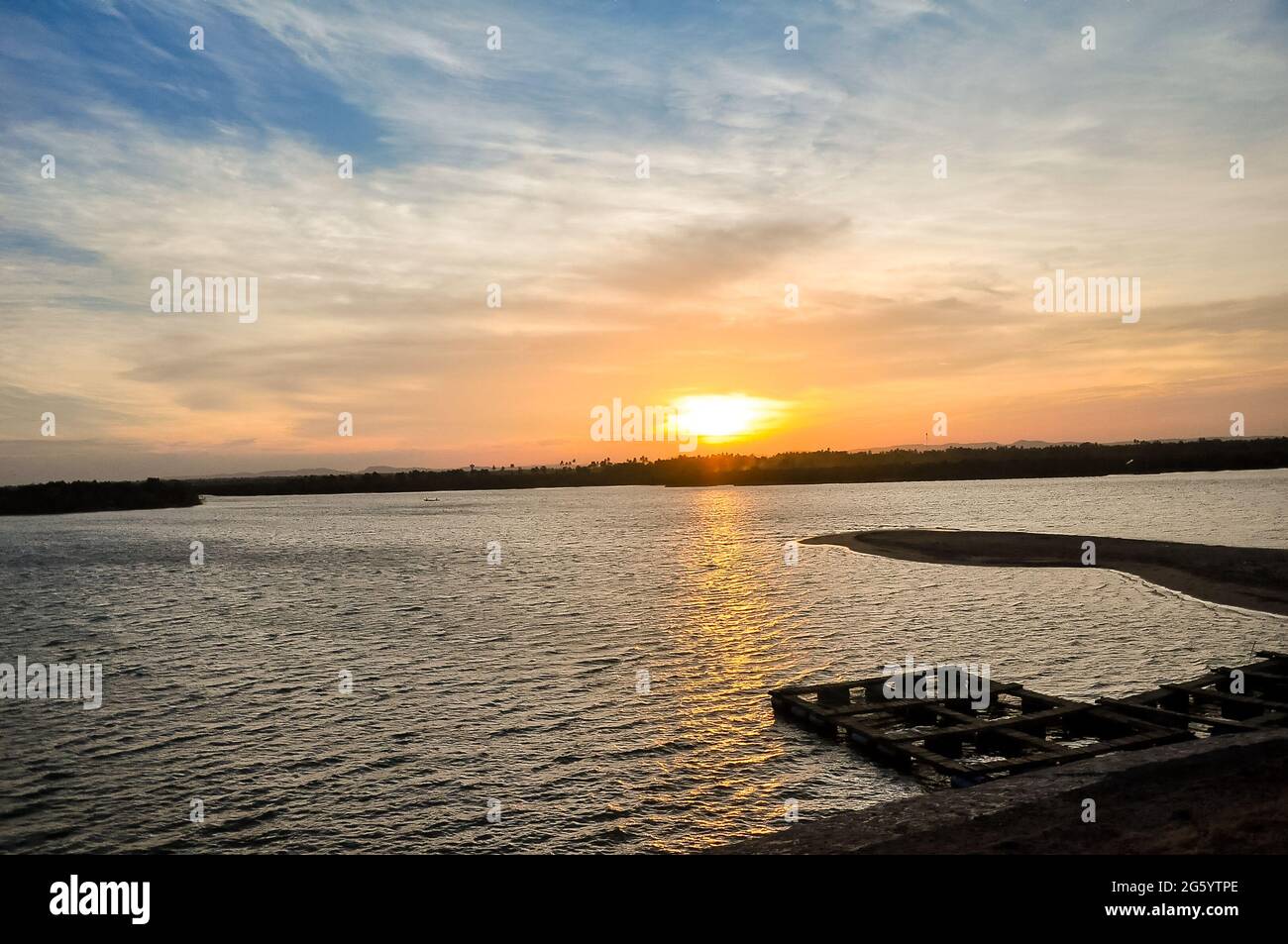 Beautiful trincomalee hi-res stock photography and images - Alamy