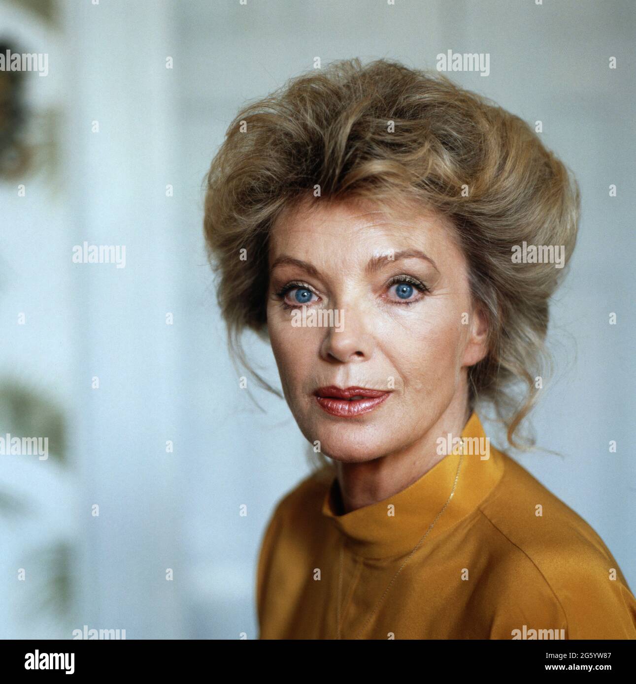 Maria Perschy, österreichische Filmschauspielerin, Portrait 1987. Maria ...