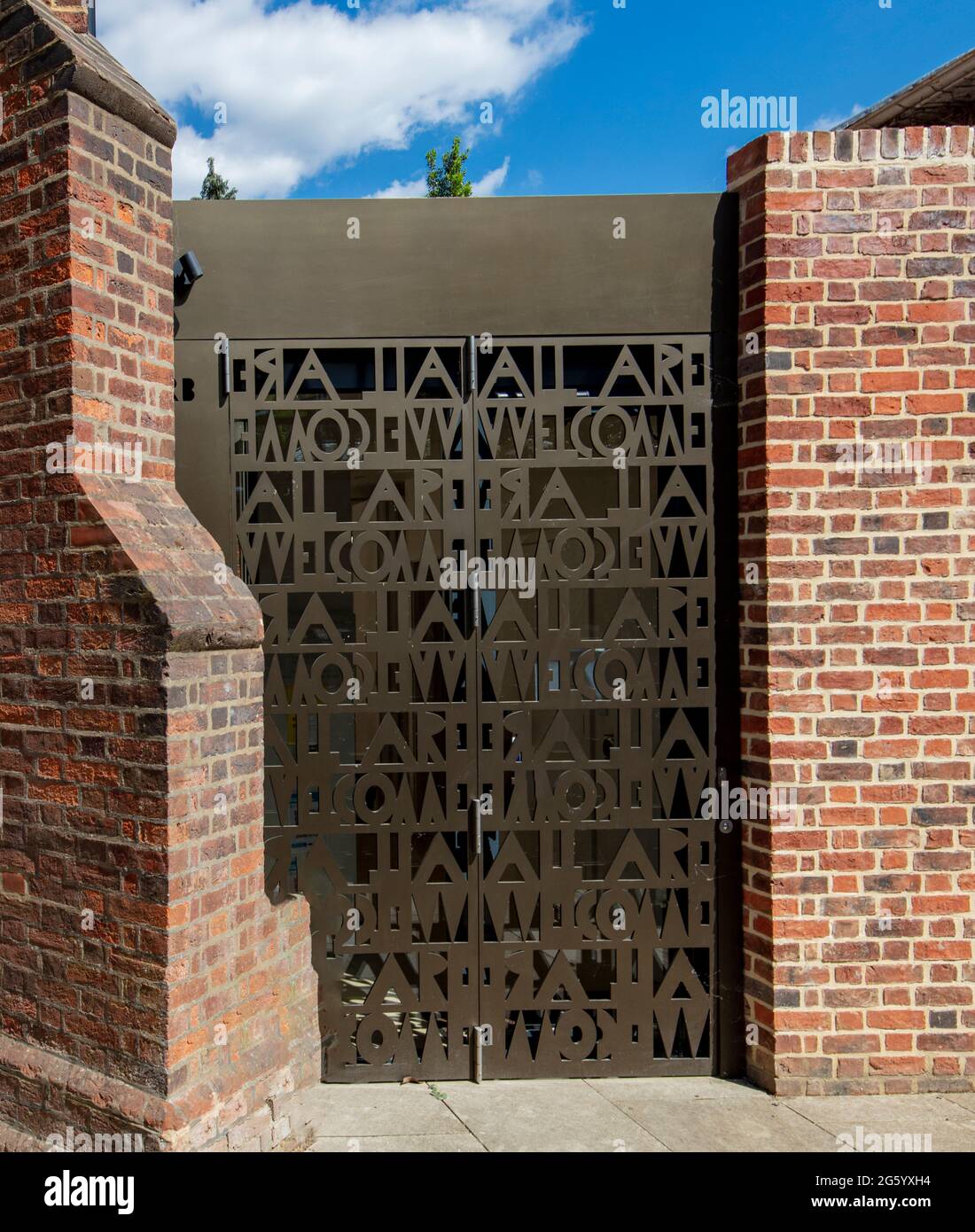 Decorative wrought iron gates hi-res stock photography and images - Alamy