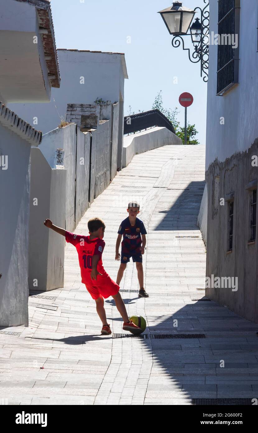 Children playing soccer spain hi-res stock photography and images - Alamy