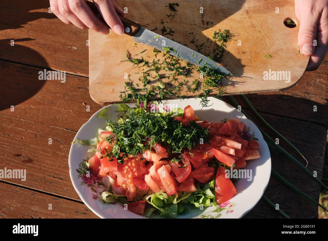 Cooking in nature hi-res stock photography and images - Alamy