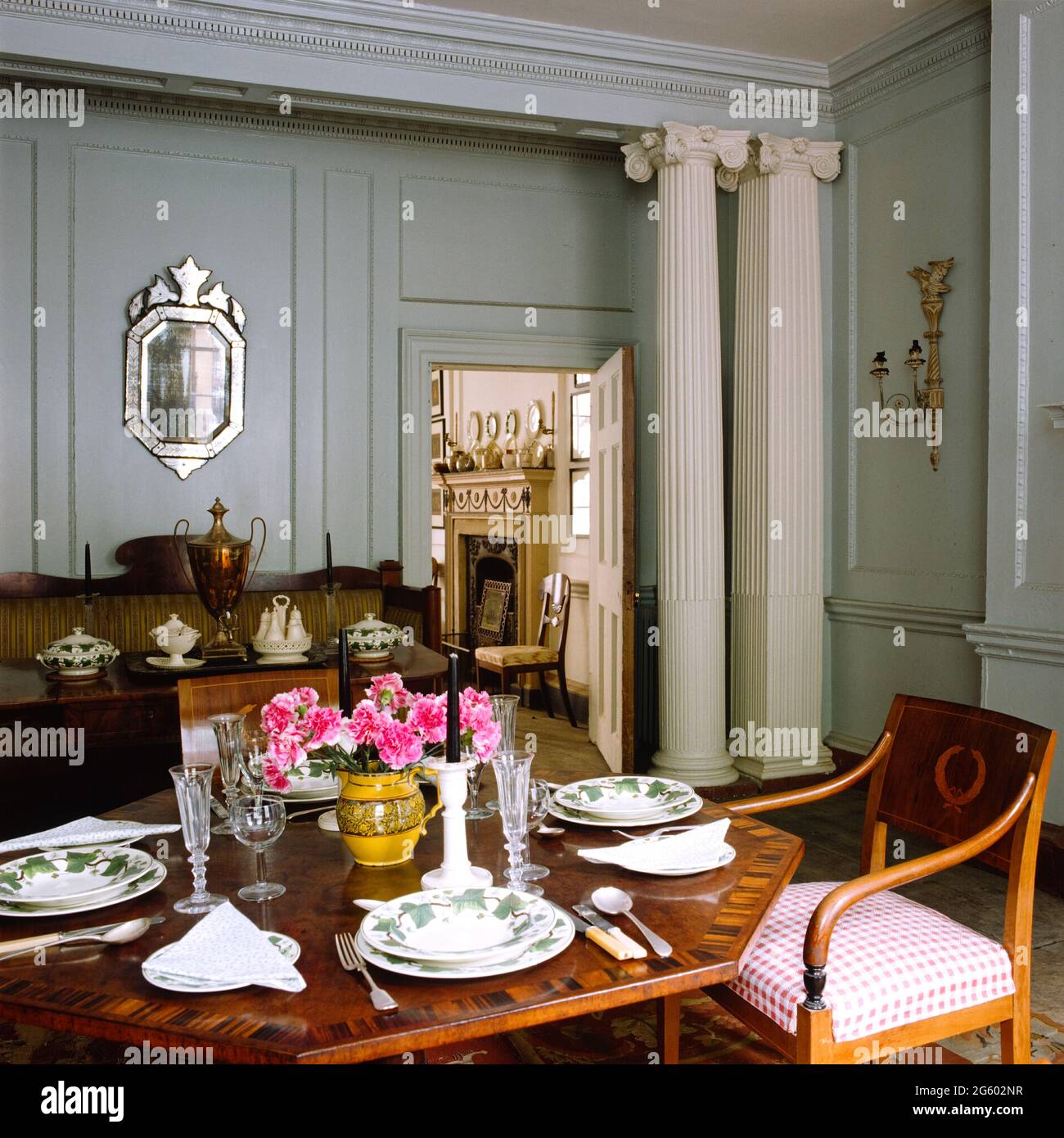 Set dining table in Edwardian style dining room Stock Photo - Alamy