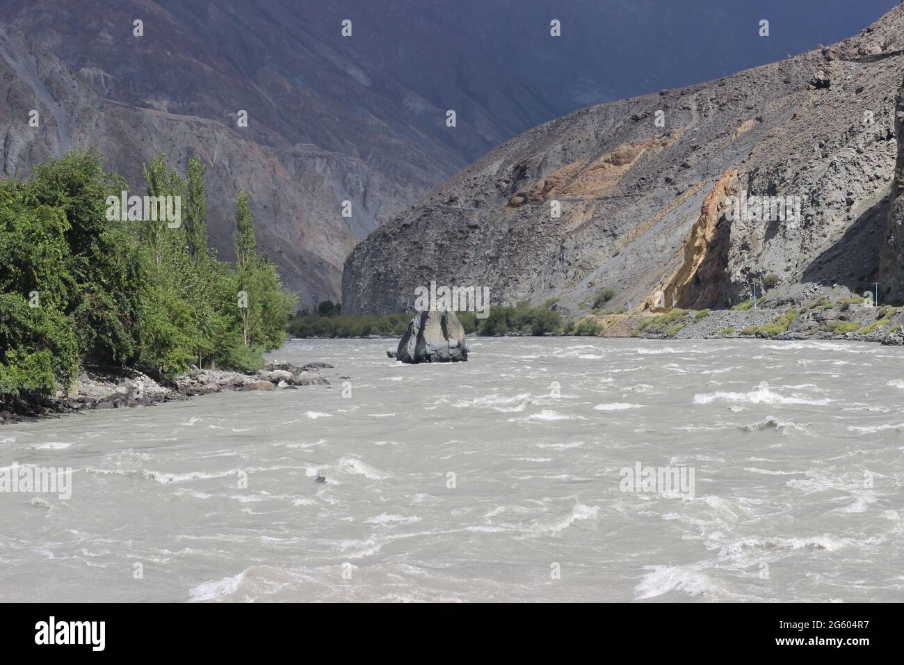 Skardu & Hunza - Karakoram Highway - Pak-China Border (Khunjerab Pass ...