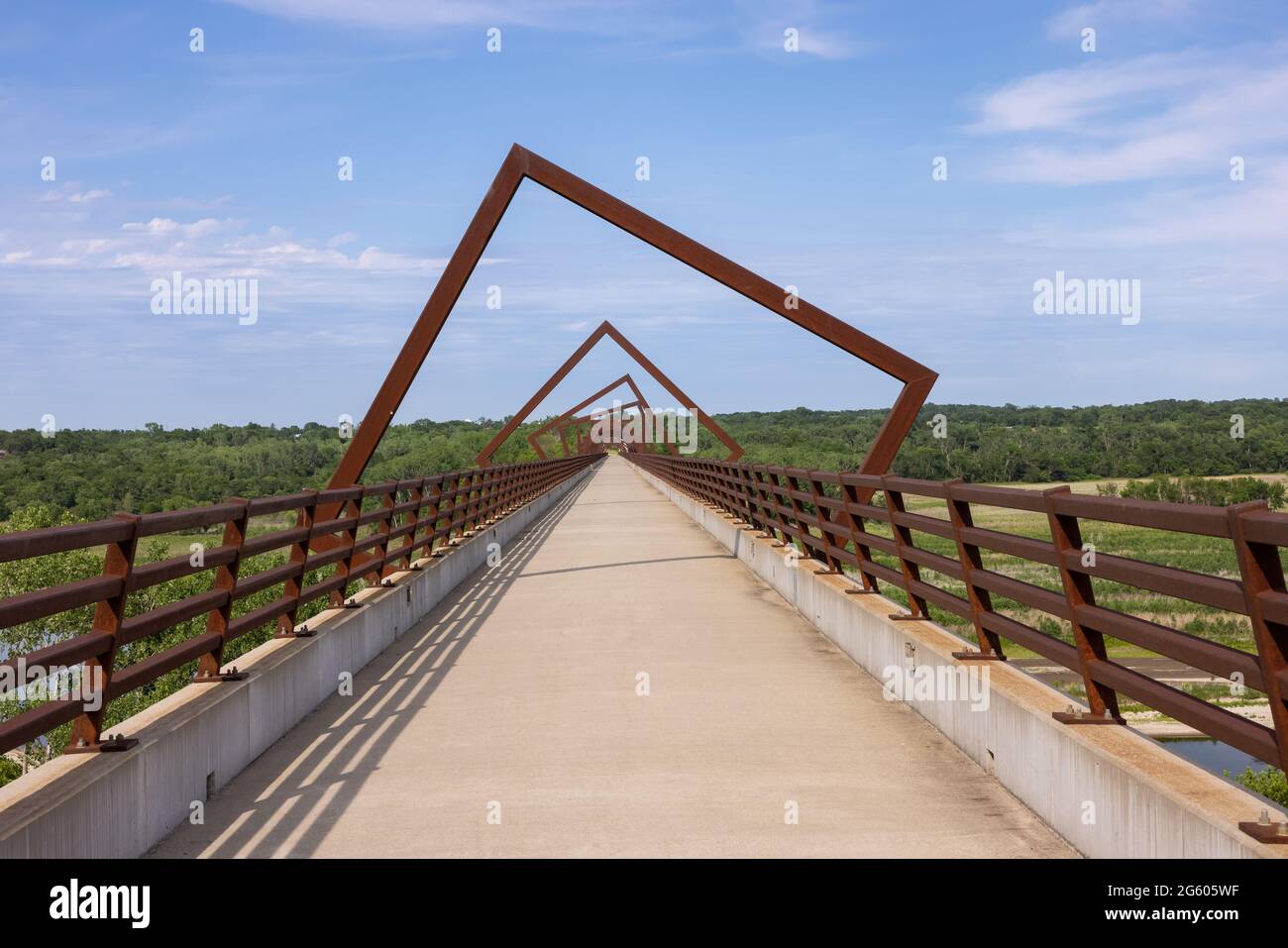 Hike bike trail hi-res stock photography and images - Alamy
