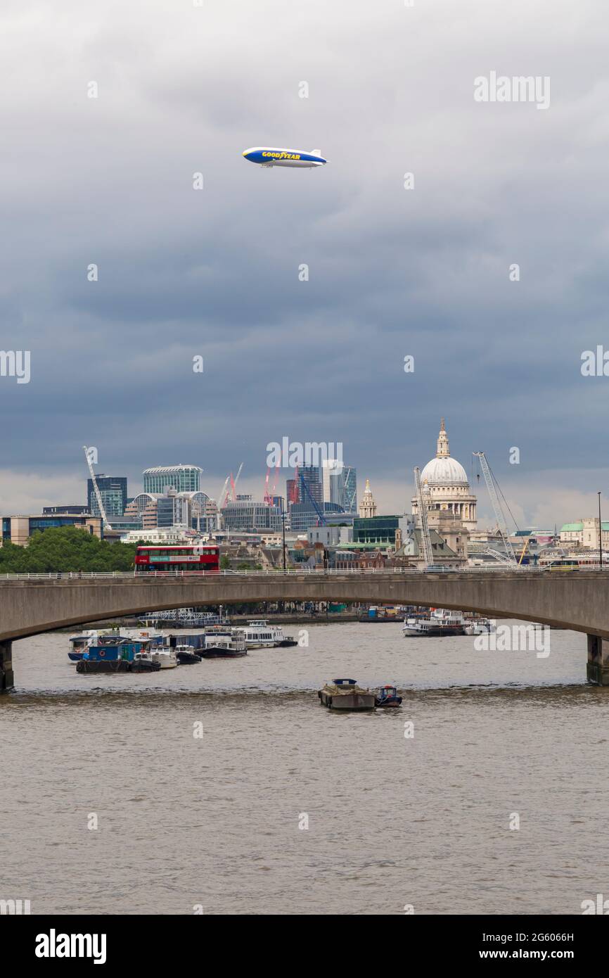 Goodyear blimp city of london hi-res stock photography and images - Alamy