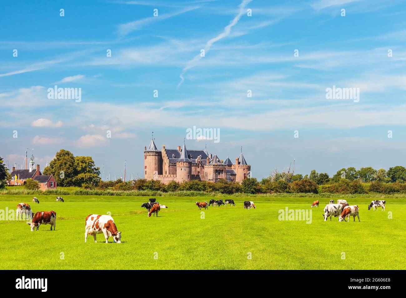 Muiden castle hi-res stock photography and images - Alamy