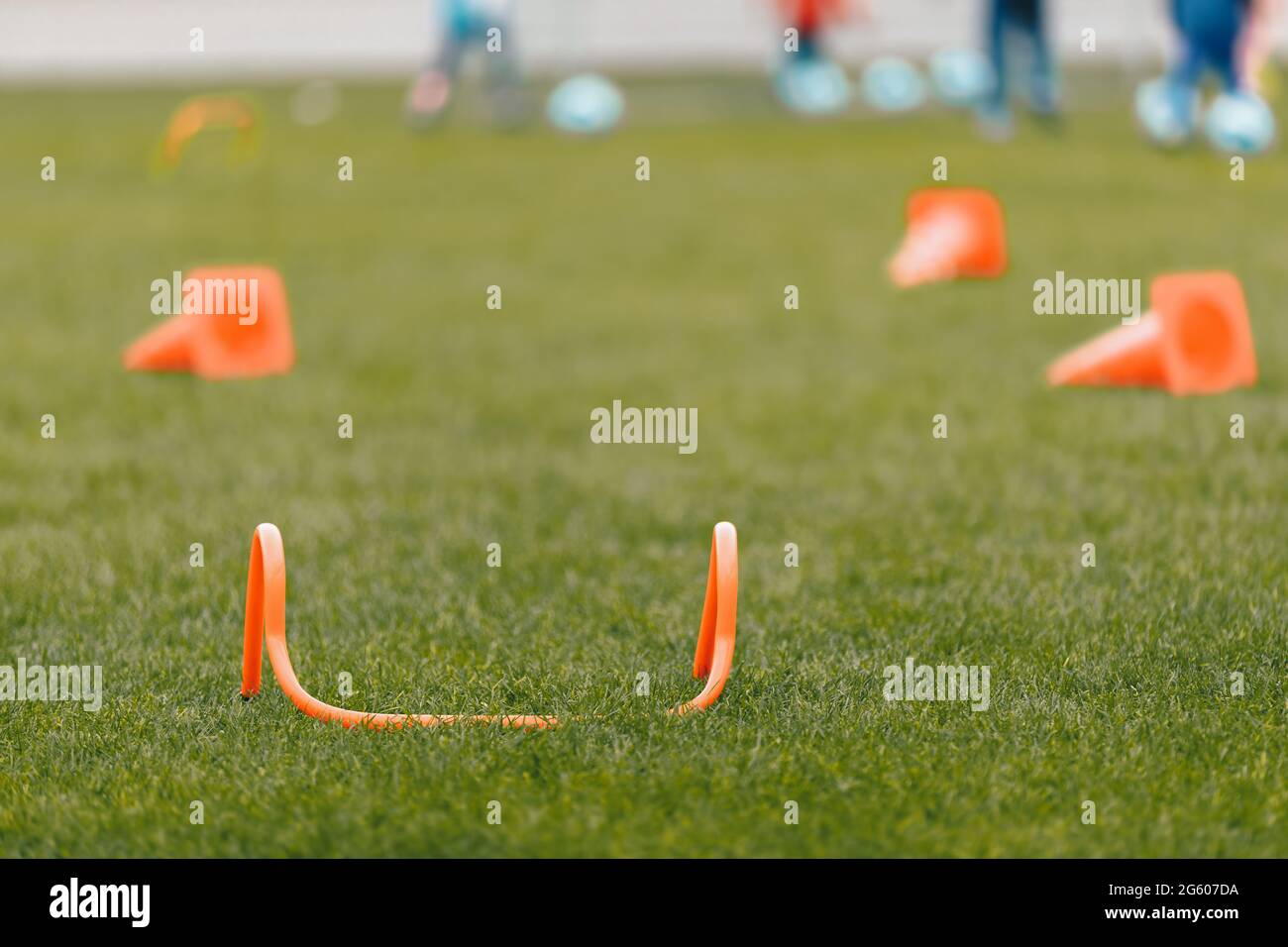 Yellow mini hurdles hi-res stock photography and images - Alamy