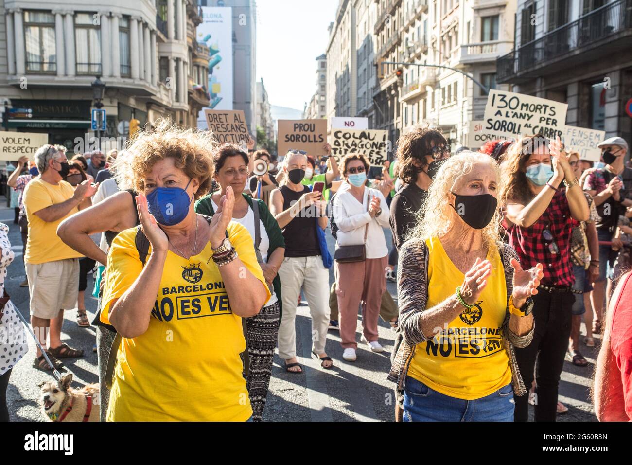 Mass tourism protest barcelona hi-res stock photography and images - Alamy