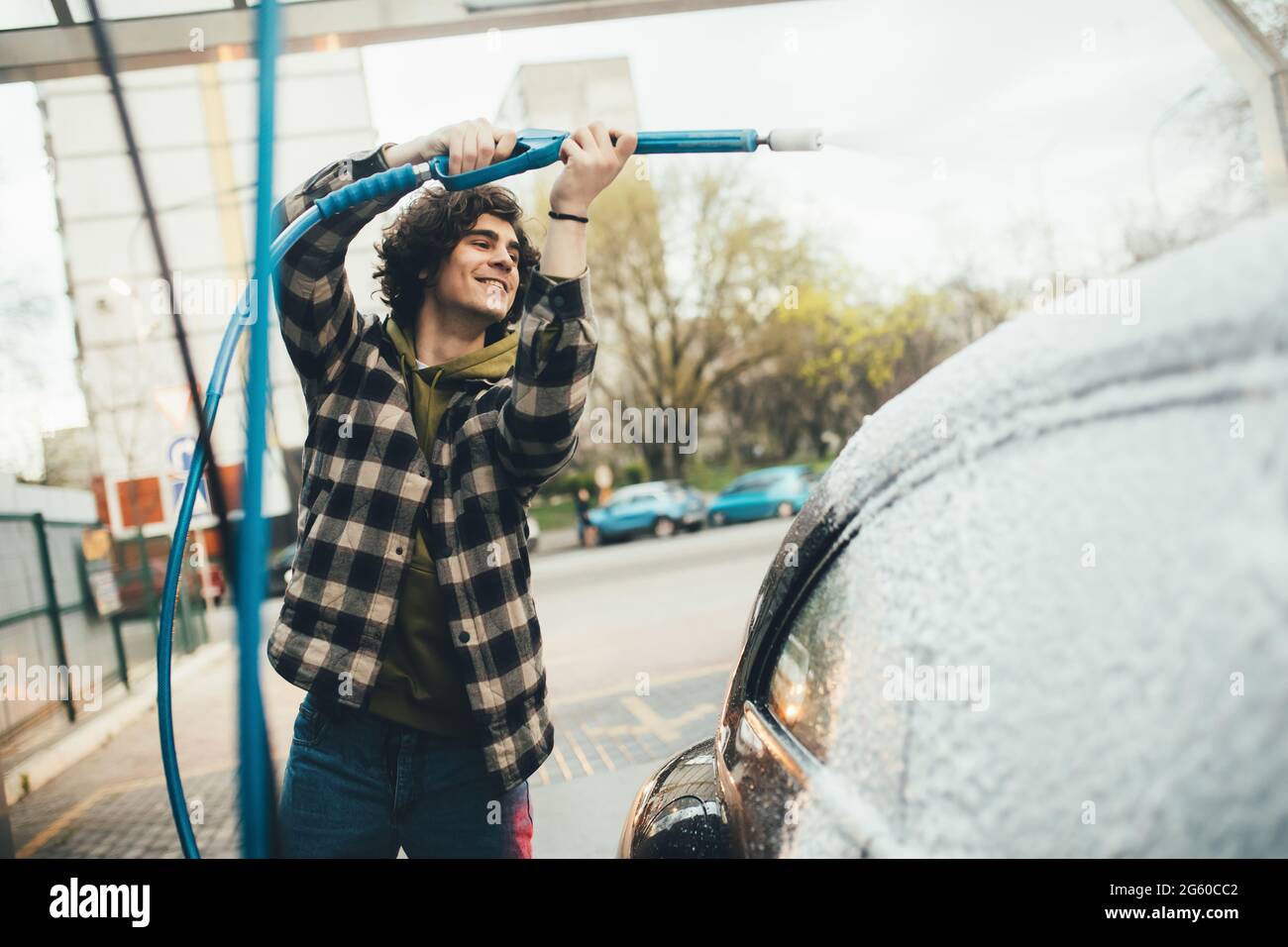 Detergent on car hi-res stock photography and images - Alamy