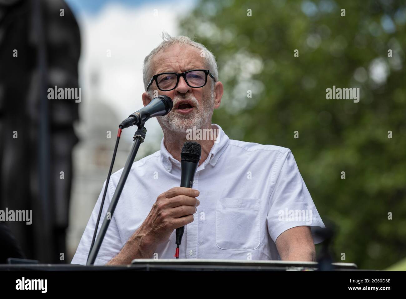 Jeremy Corbyn former Labour Party Leader speaks at the Free Palestine ...