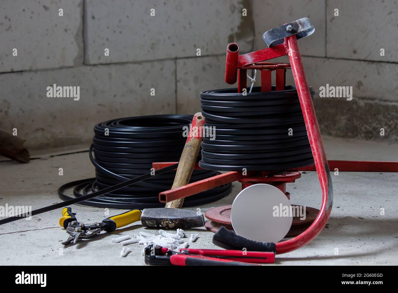 electrical wiring of the house, cable on the wall in the gate ...