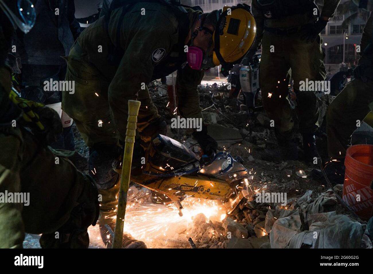 Members of the Israeli Defense Forces (IDF) Home Front Command are ...