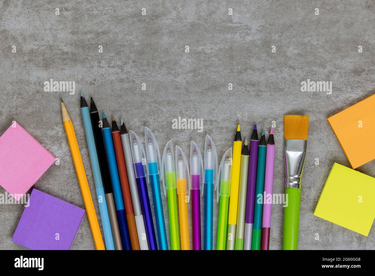 Various school art supplies hi-res stock photography and images - Alamy