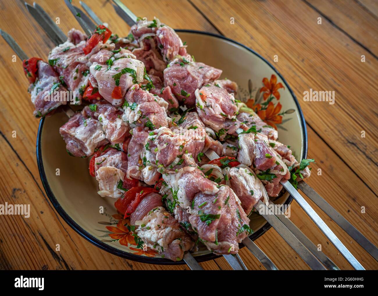 Kebab raw meat hi-res stock photography and images - Alamy