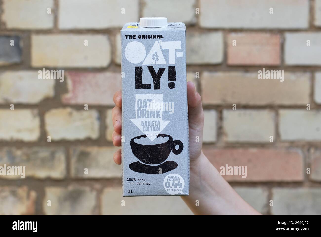 Oatly carton hi-res stock photography and images - Alamy