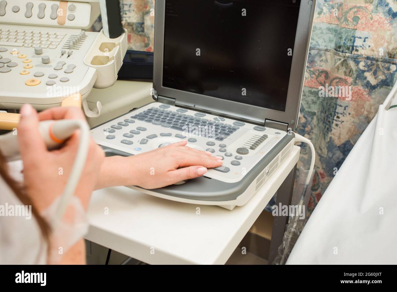 Medical imaging devices hi-res stock photography and images - Alamy