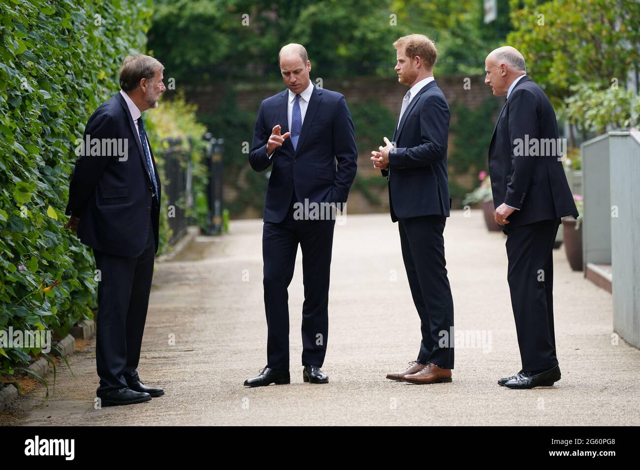 Jamie lowther pinkerton hi-res stock photography and images - Alamy