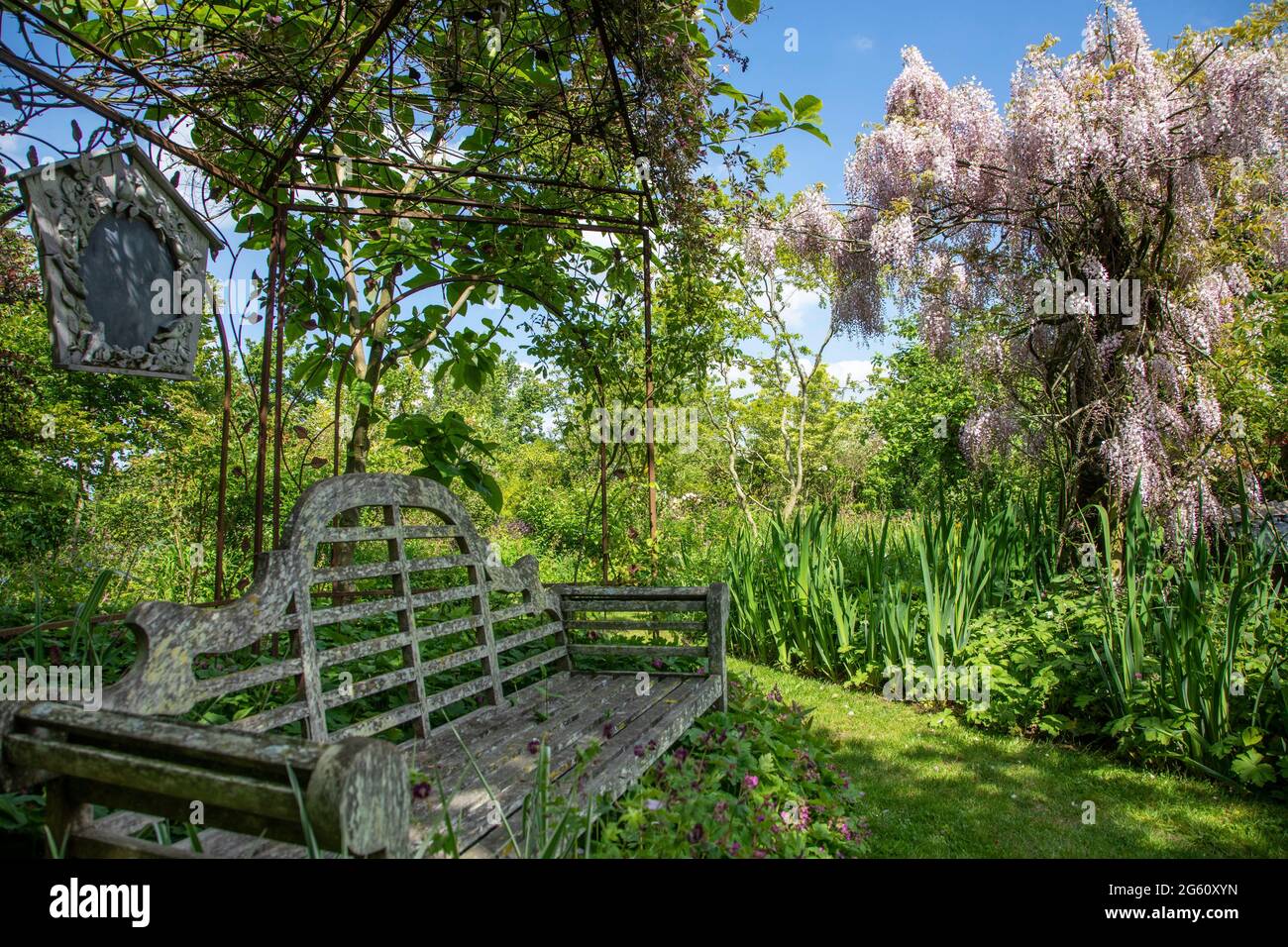 Labeled garden hi-res stock photography and images - Alamy