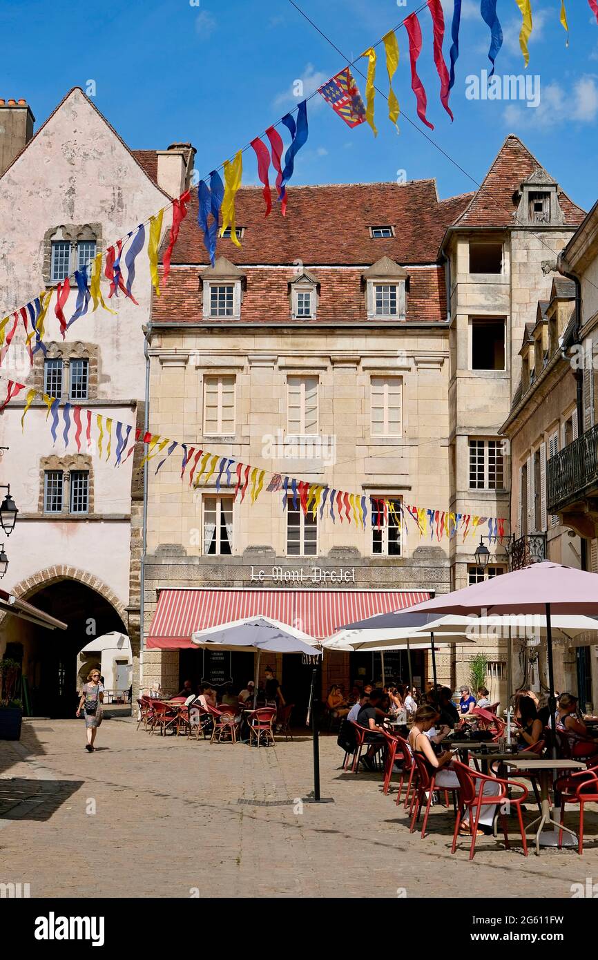 France, Cote d'Or, Semur en Auxois, medieval city, Rue Buffon, terrace ...