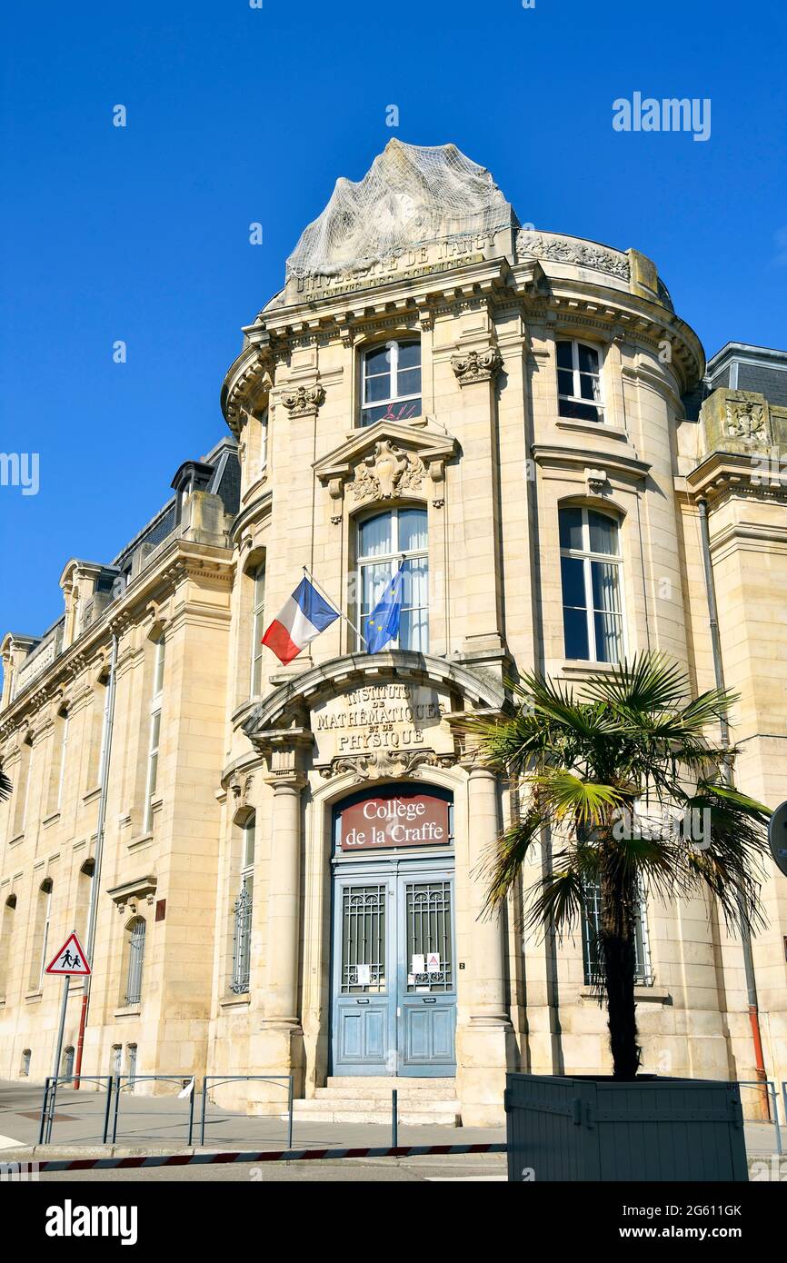 Nancy school architecture hi-res stock photography and images - Alamy