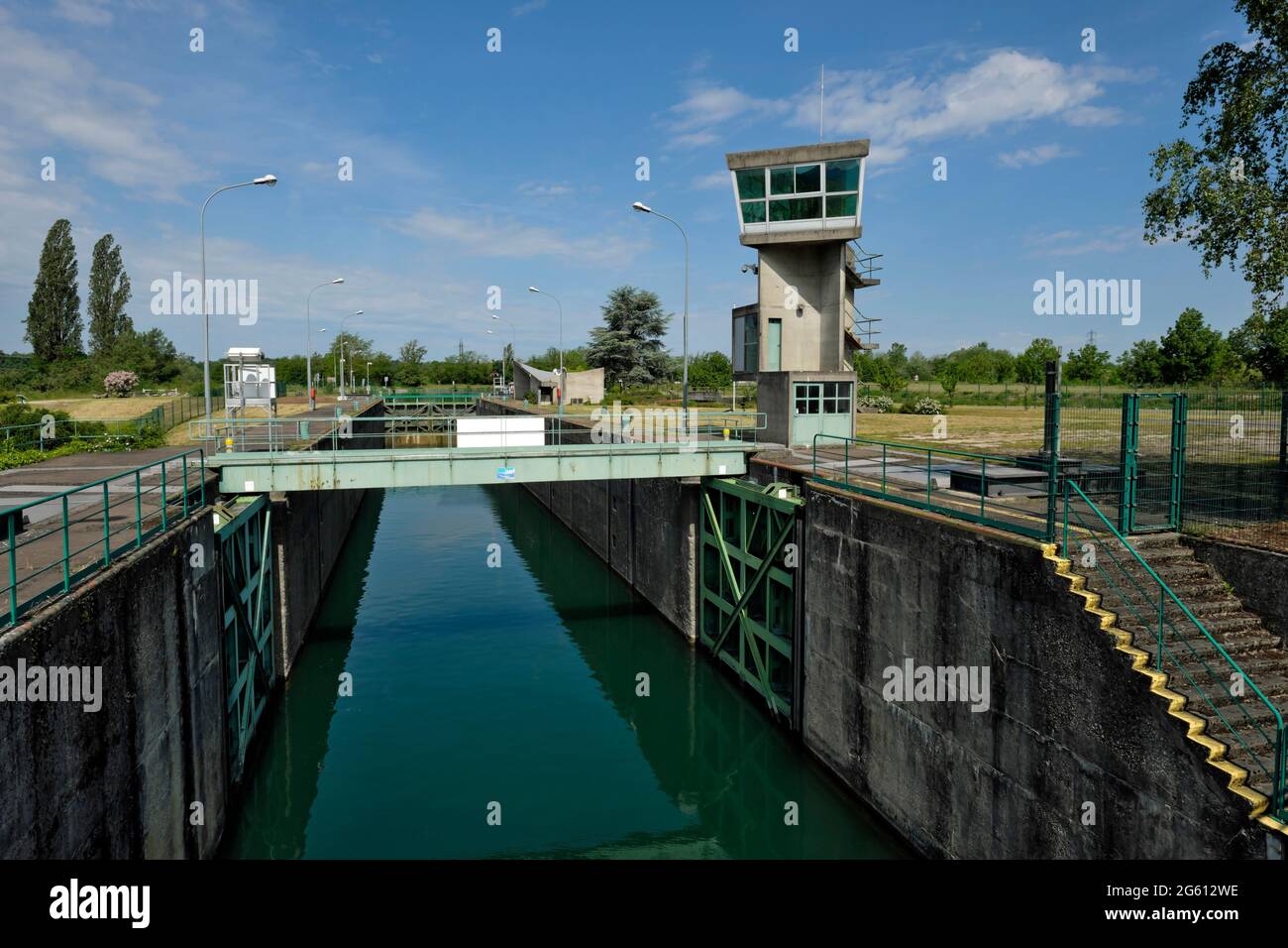 France, Haut Rhin, Nieffer, Rhone-Rhine canal, Kembs Niffer lock ...