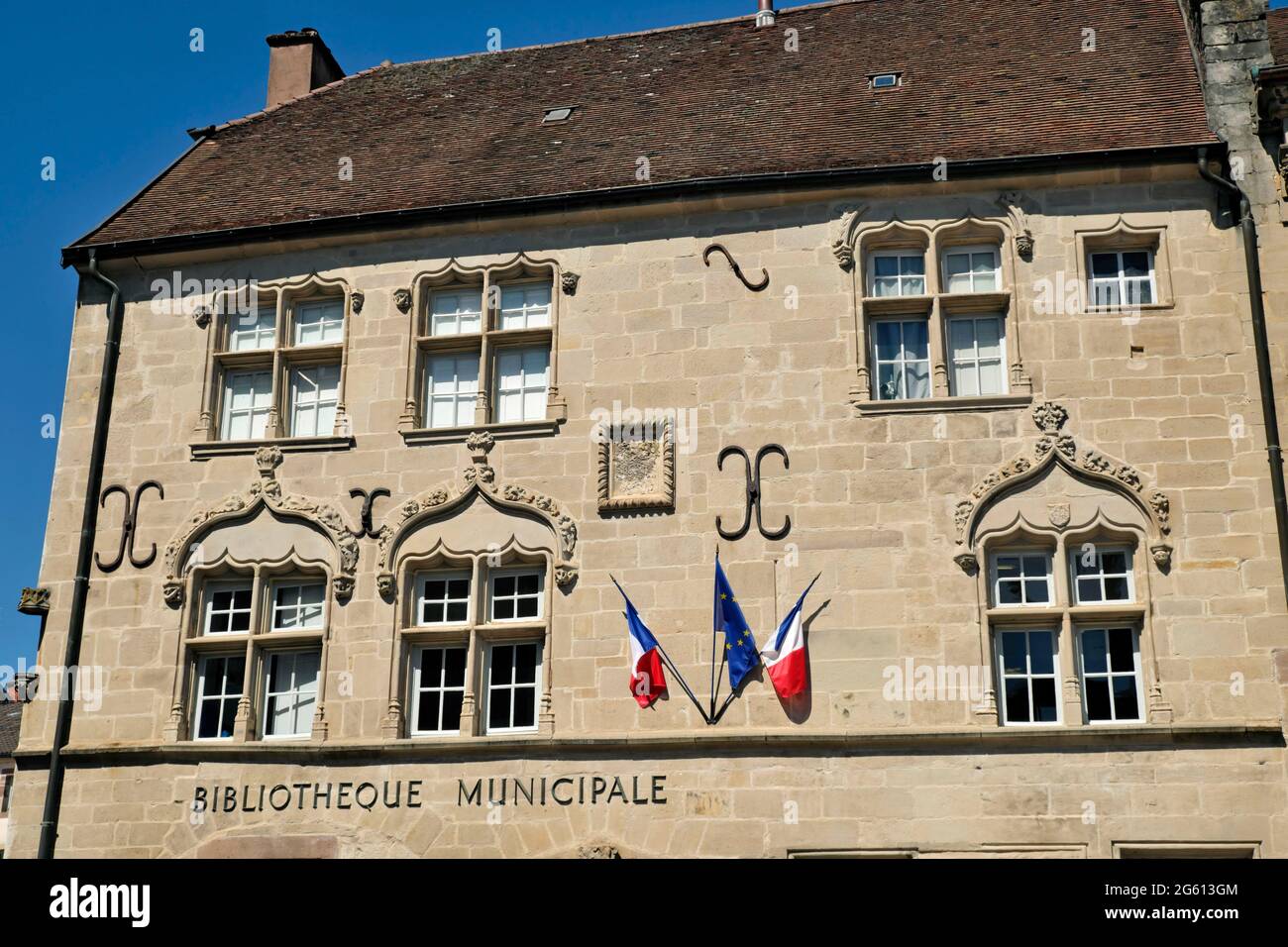 14th 15th century house hi-res stock photography and images - Alamy