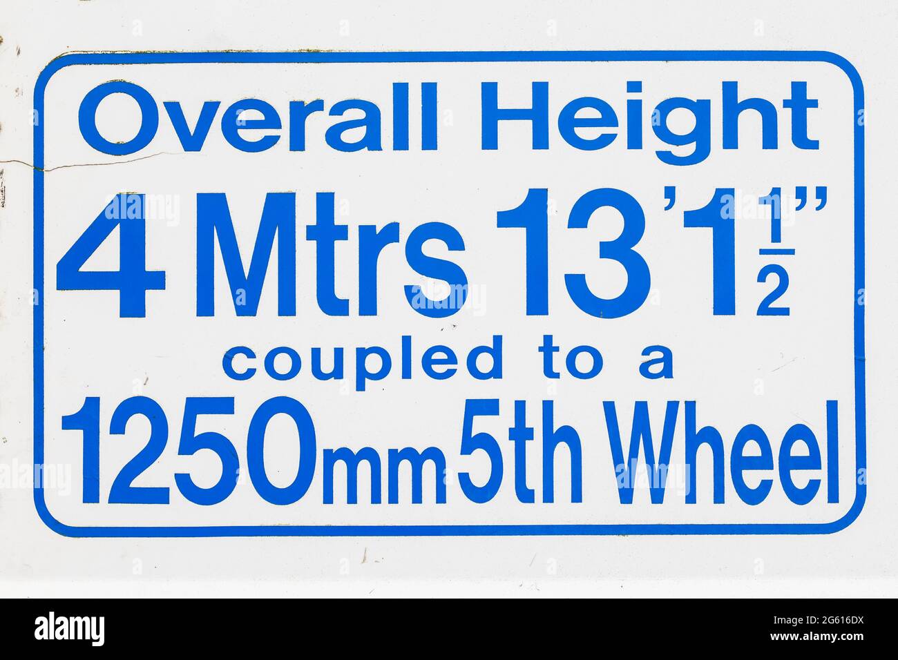 Height information for an articulated trailer coupled to a 5th Wheel ...
