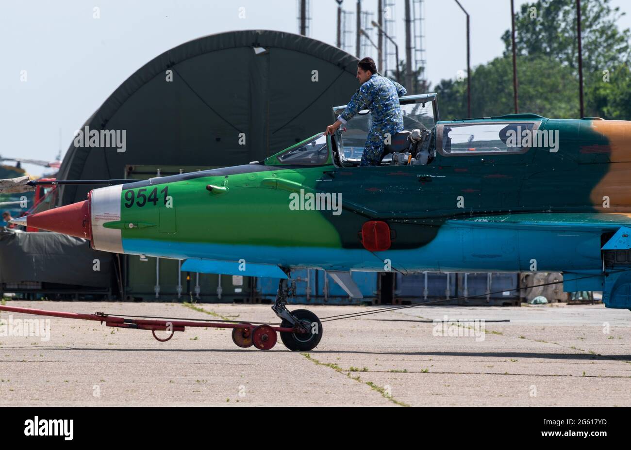 01 July 2021, Romania, Mihail Kogalniceanu: A Mikoyan-Gurevich MiG-21 ...