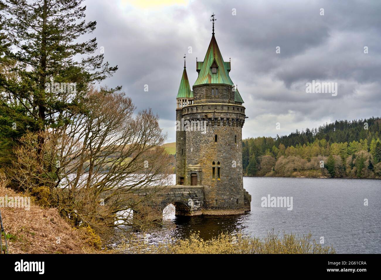 Lake vyrnwy tower hi-res stock photography and images - Alamy