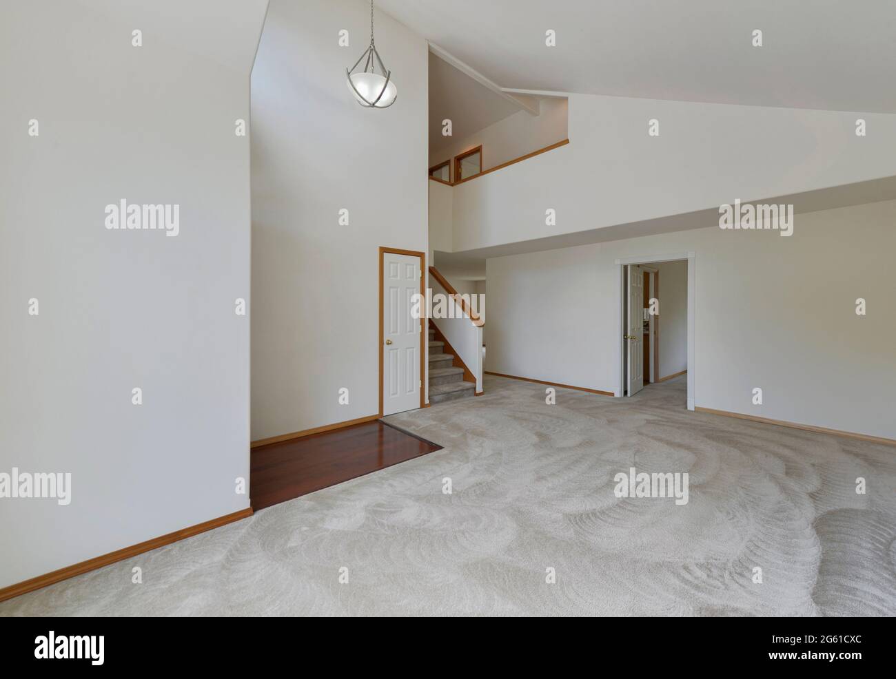 Modern empty residential living room interior Stock Photo - Alamy