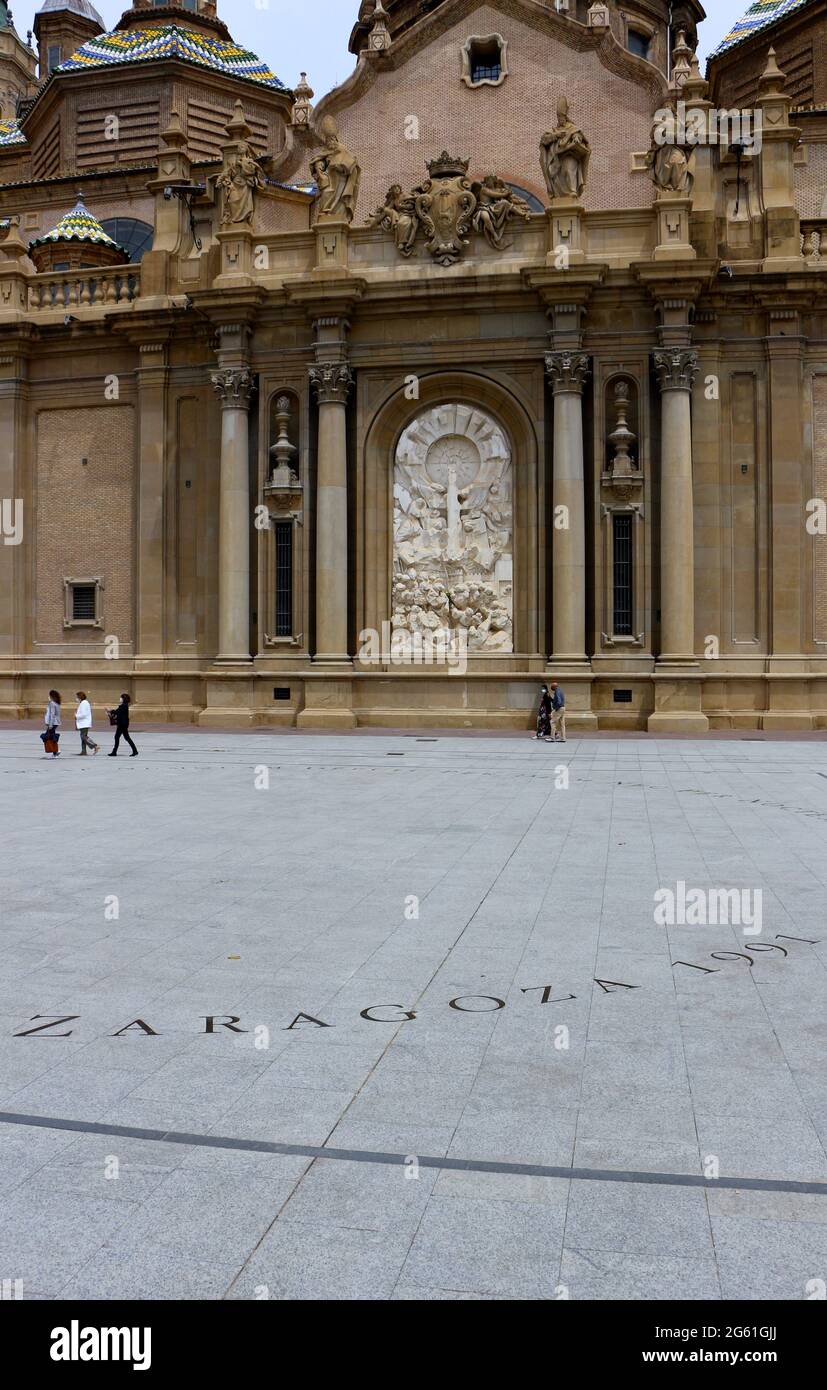 View across Pilar Plaza Cathedral-Basilica of Our Lady of the Pillar ...