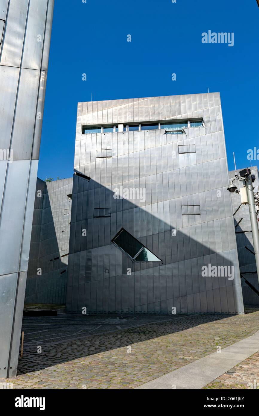 The Jewish Museum Berlin (Jüdisches Museum Berlin) is the largest ...