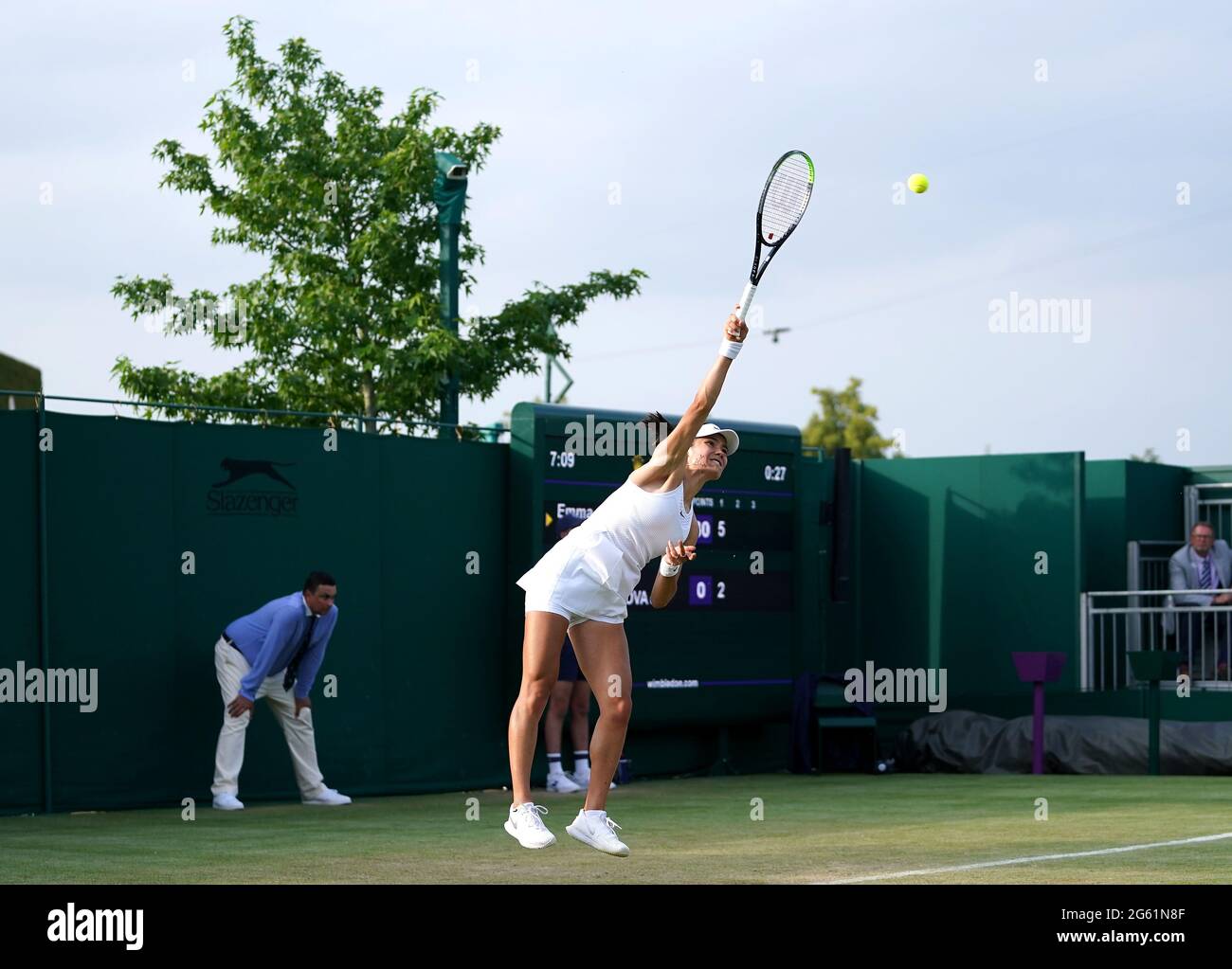 Marketa vondrousova raducanu hi-res stock photography and images - Alamy