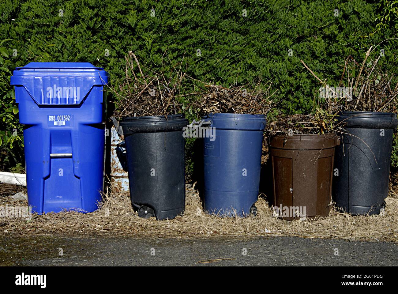 LEWISTON/IDAHO /USA- waste day or garbage day in Lewiston residents ...