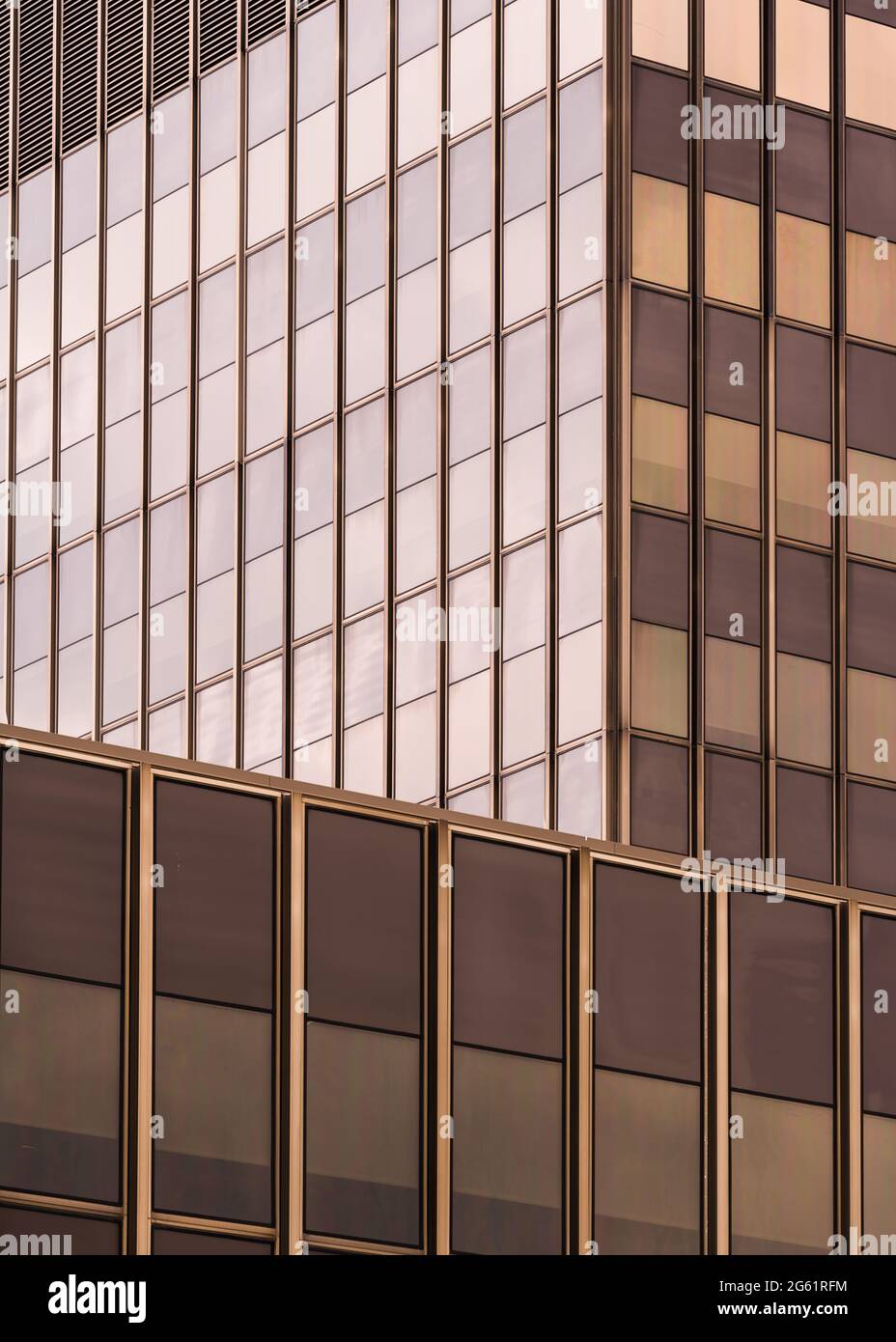 Vertical farm skyscraper hi-res stock photography and images - Alamy
