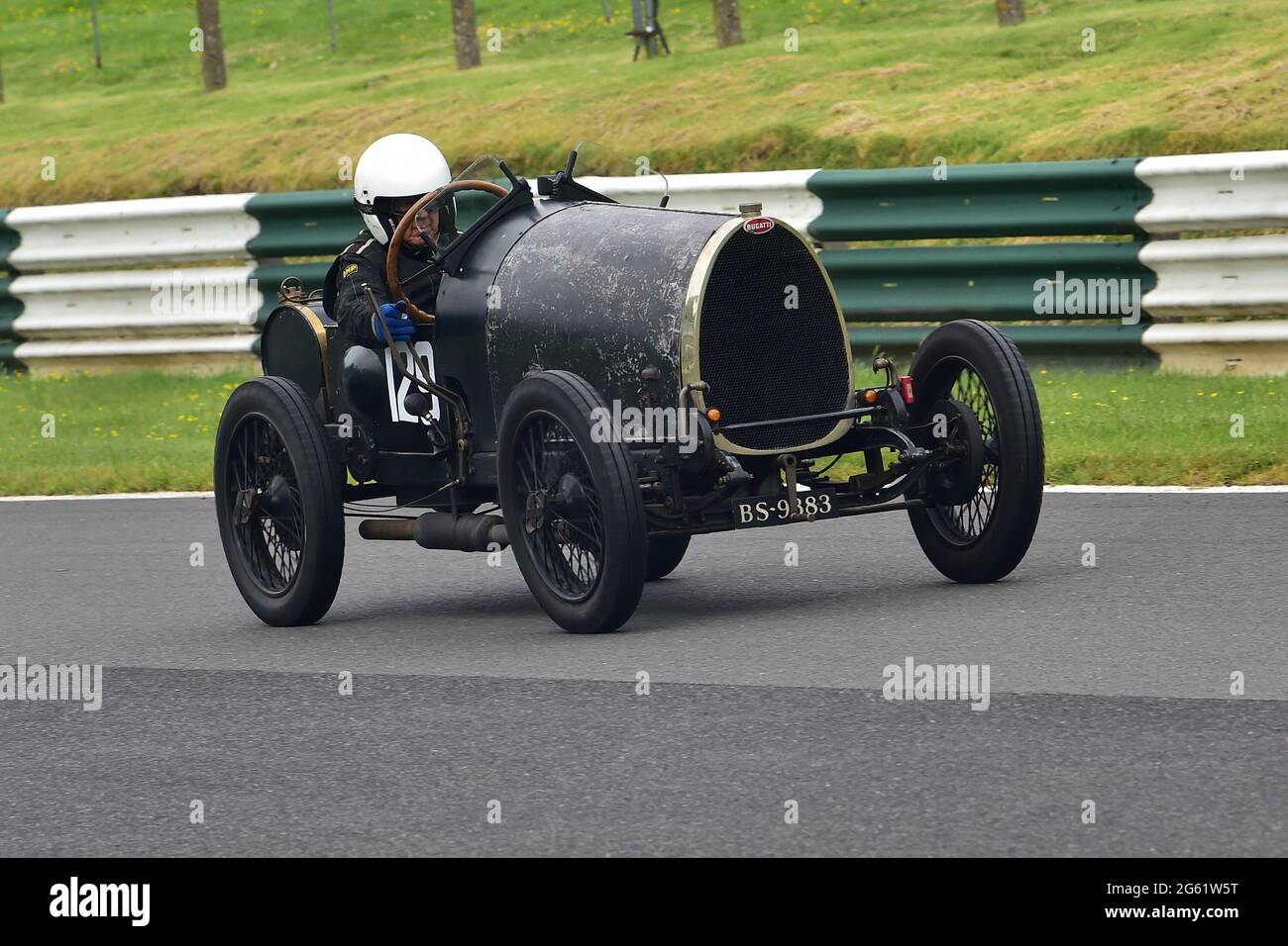 Peter Livesey, Bugatti T13, Williams Trophy race for Pre-1935 Grand ...