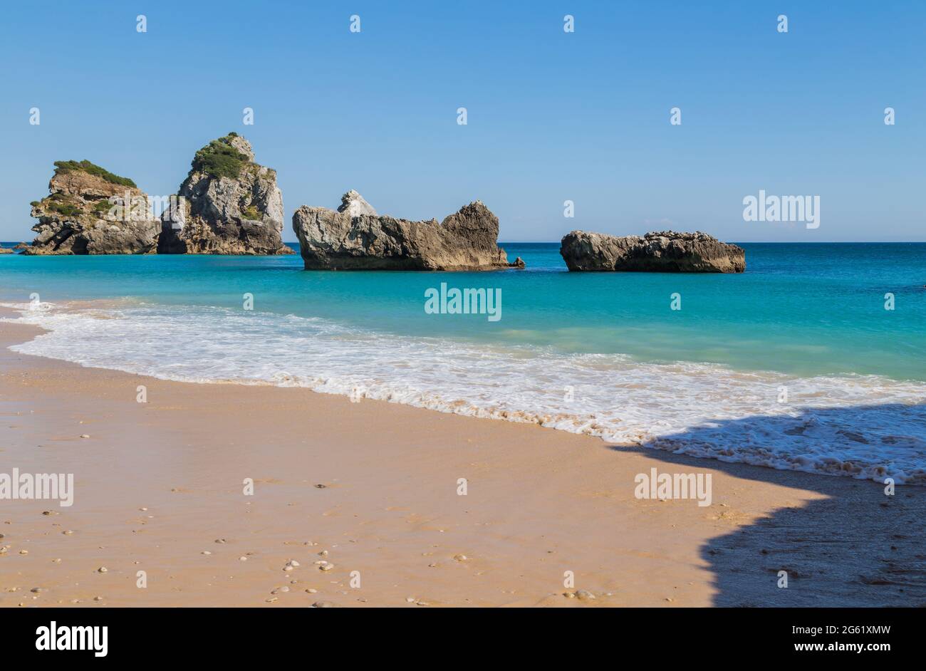 Paradise beach in Arrabida Natural Park in Sesimbra, Portugal Stock ...