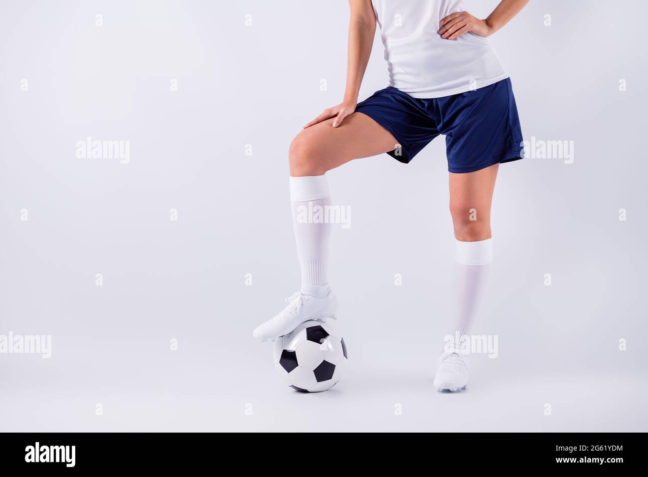 Legs female soccer player on hi-res stock photography and images - Alamy