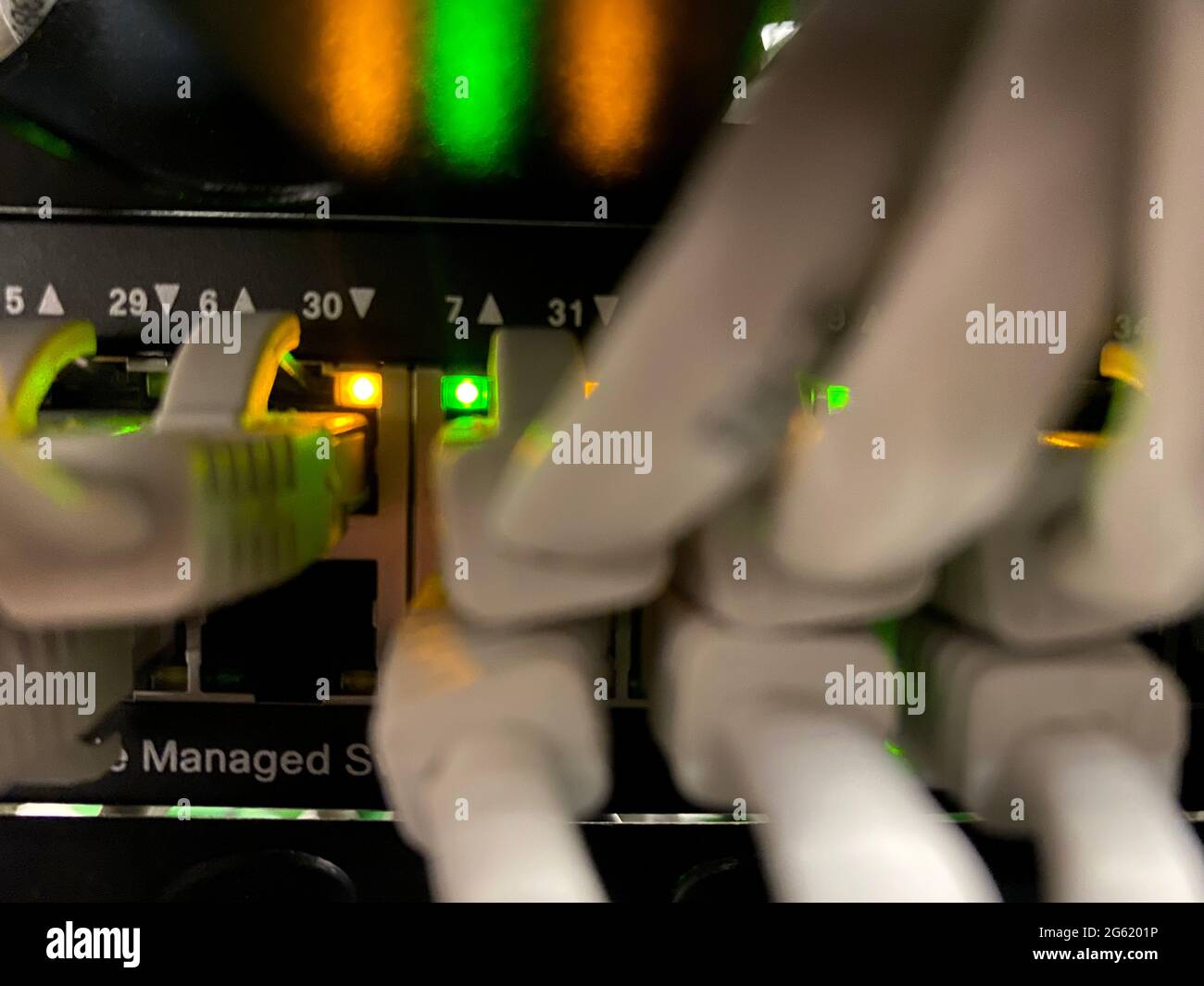 Network server lights hi-res stock photography and images - Alamy