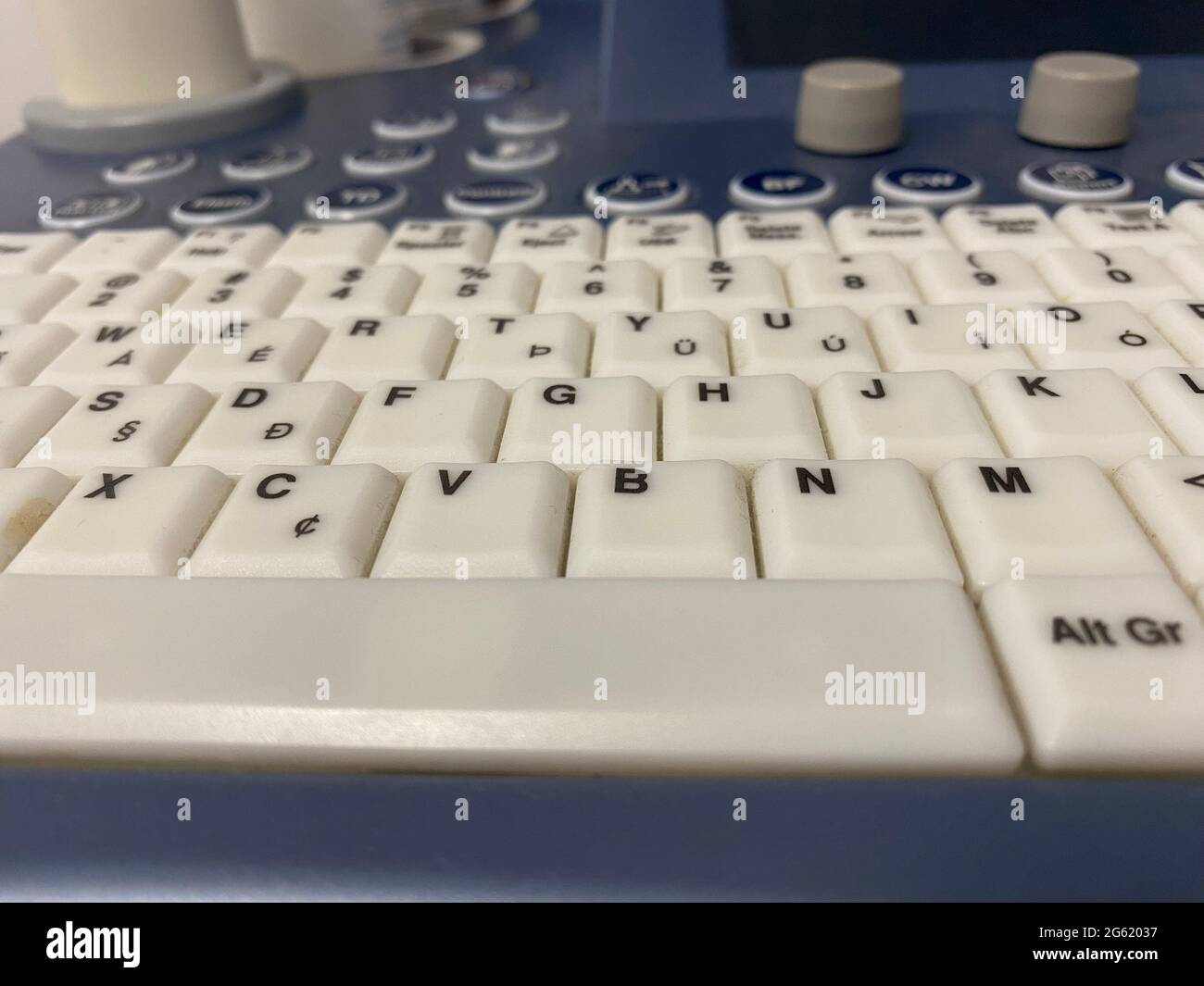 Ultrasound diagnostic machine hi-res stock photography and images - Alamy