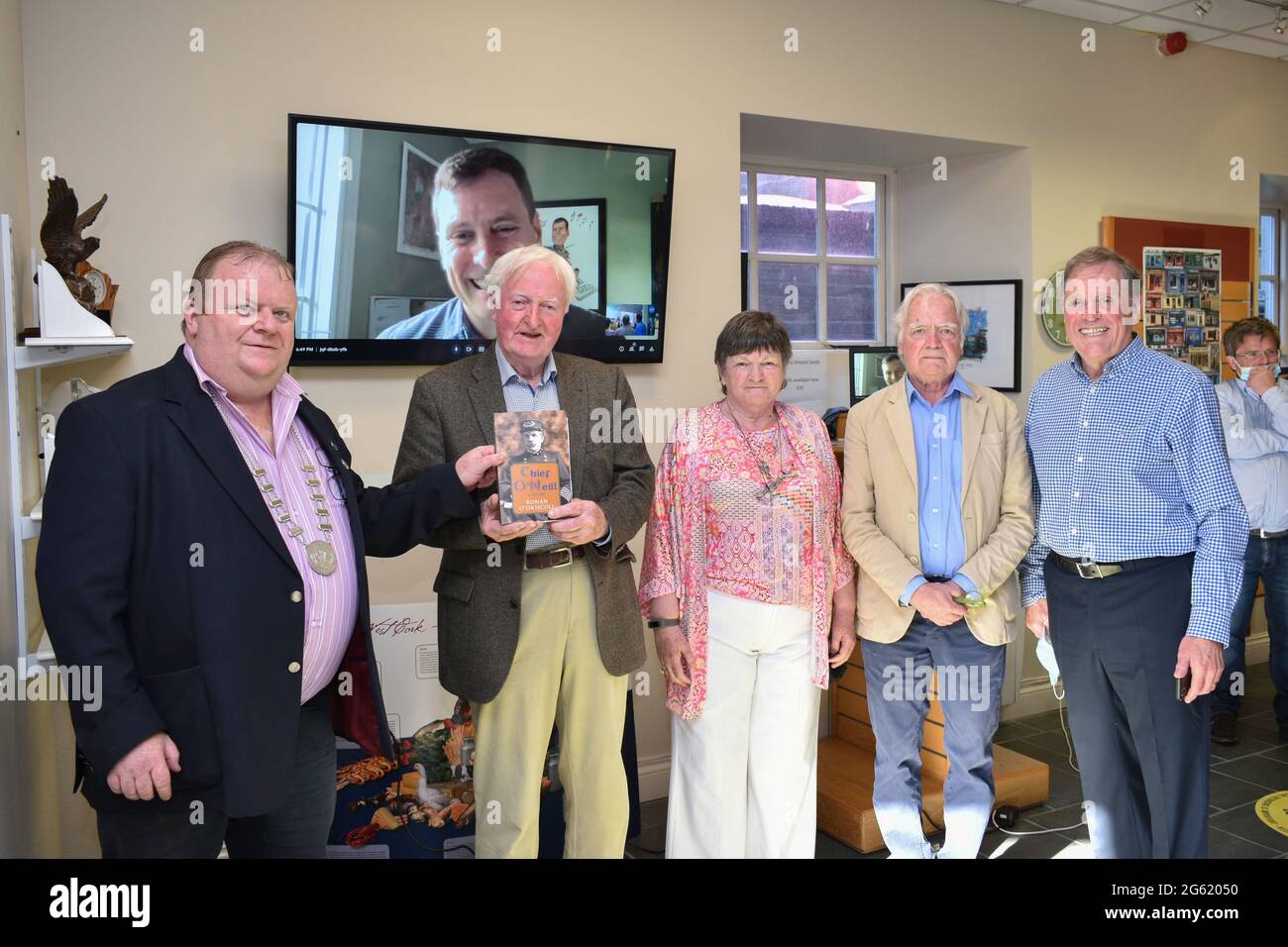 Bantry, West Cork, Ireland. 1st July, 2021. People gathered in the ...