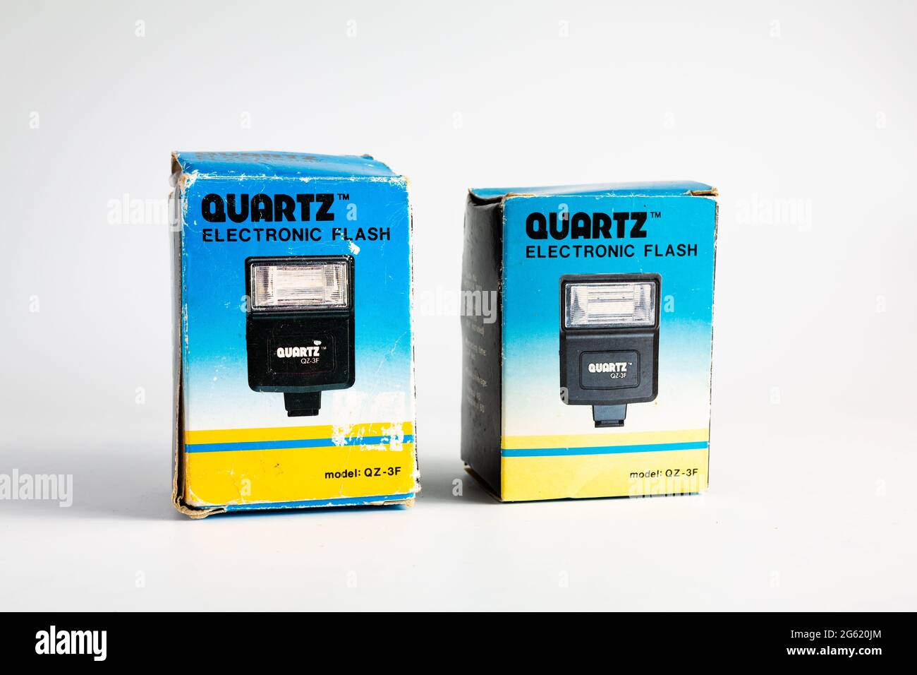 Woodbridge Suffolk UK June 29 2021: Classic Quartz flash units for 35mm ...