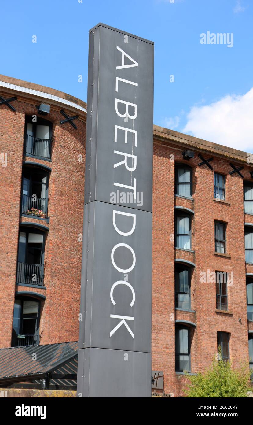 Royal albert docks history hi-res stock photography and images - Alamy