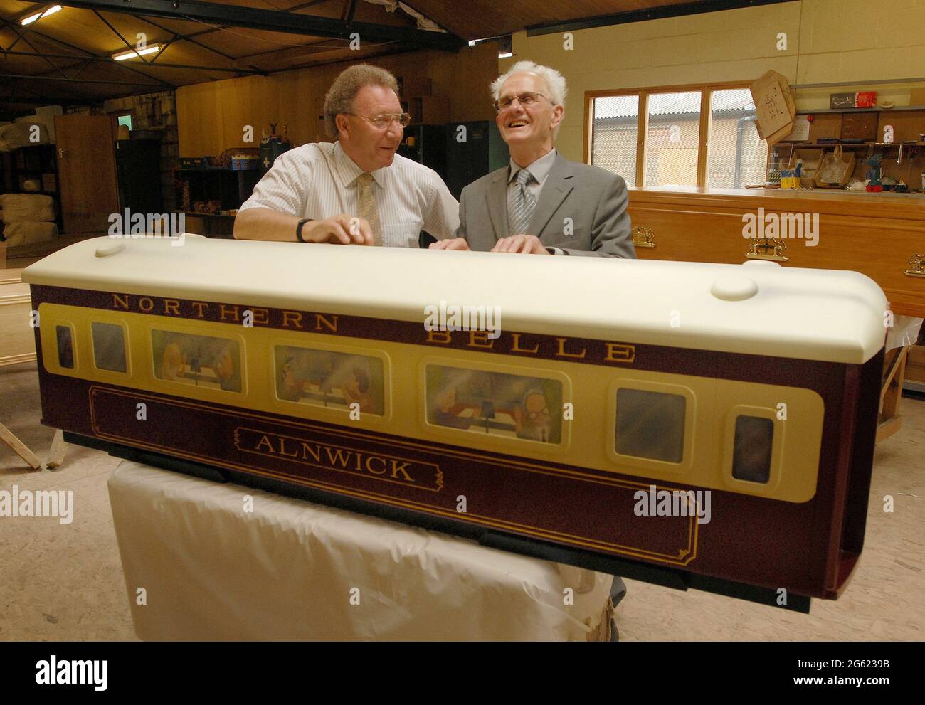 BRIAN HOLDEN (RIGHT)TAKES DELIVERY OF HIS ORIENT EXPRESS COFFIN FROM ...