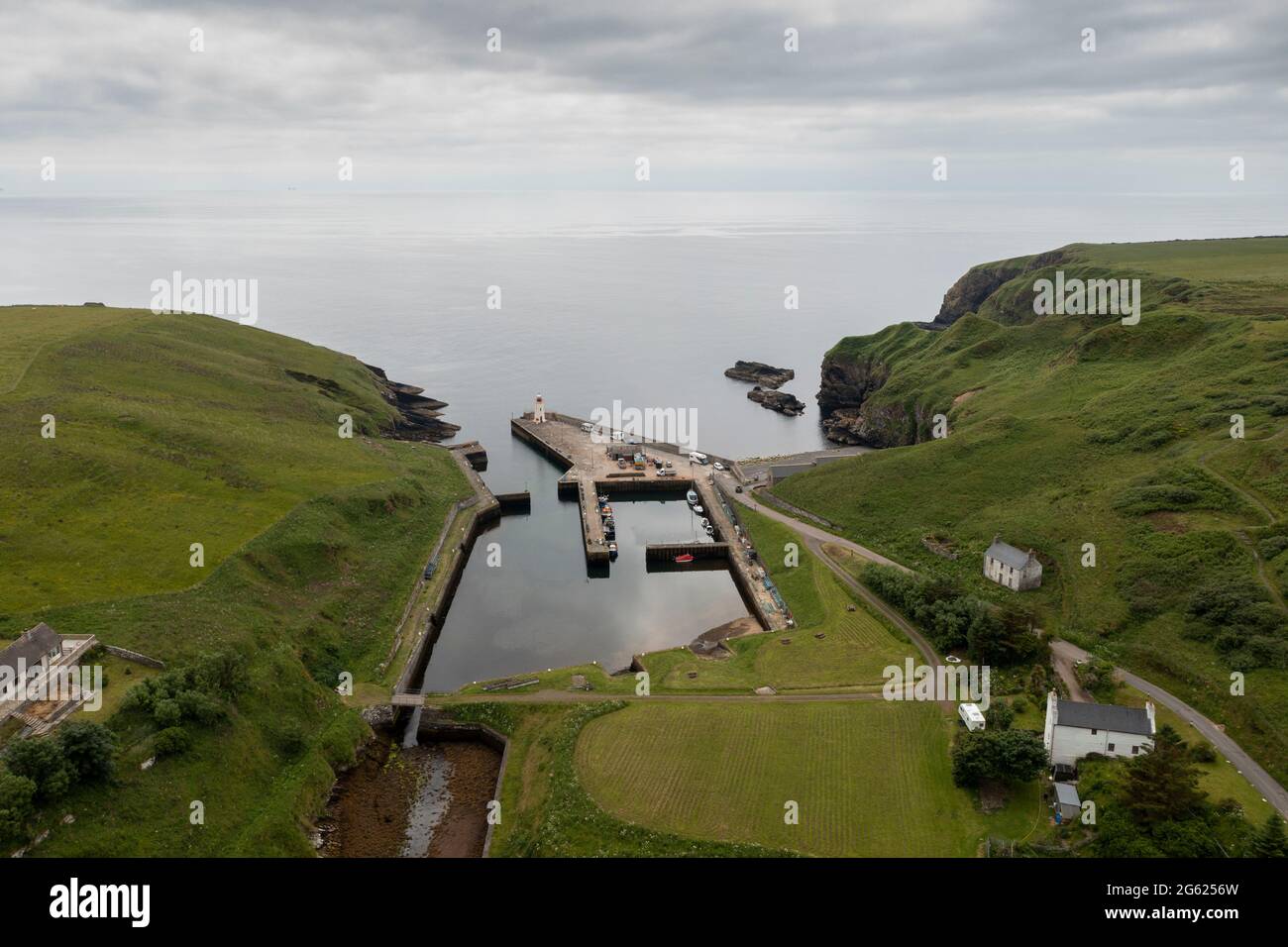 Lybster harbour aerial hi-res stock photography and images - Alamy