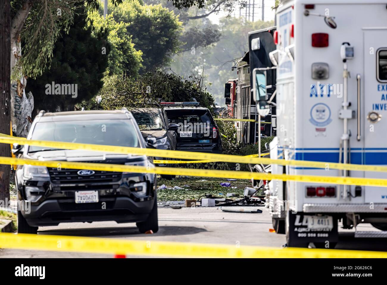 A million dollar LAPD Bomb Squad rig explodes during detonation of ...