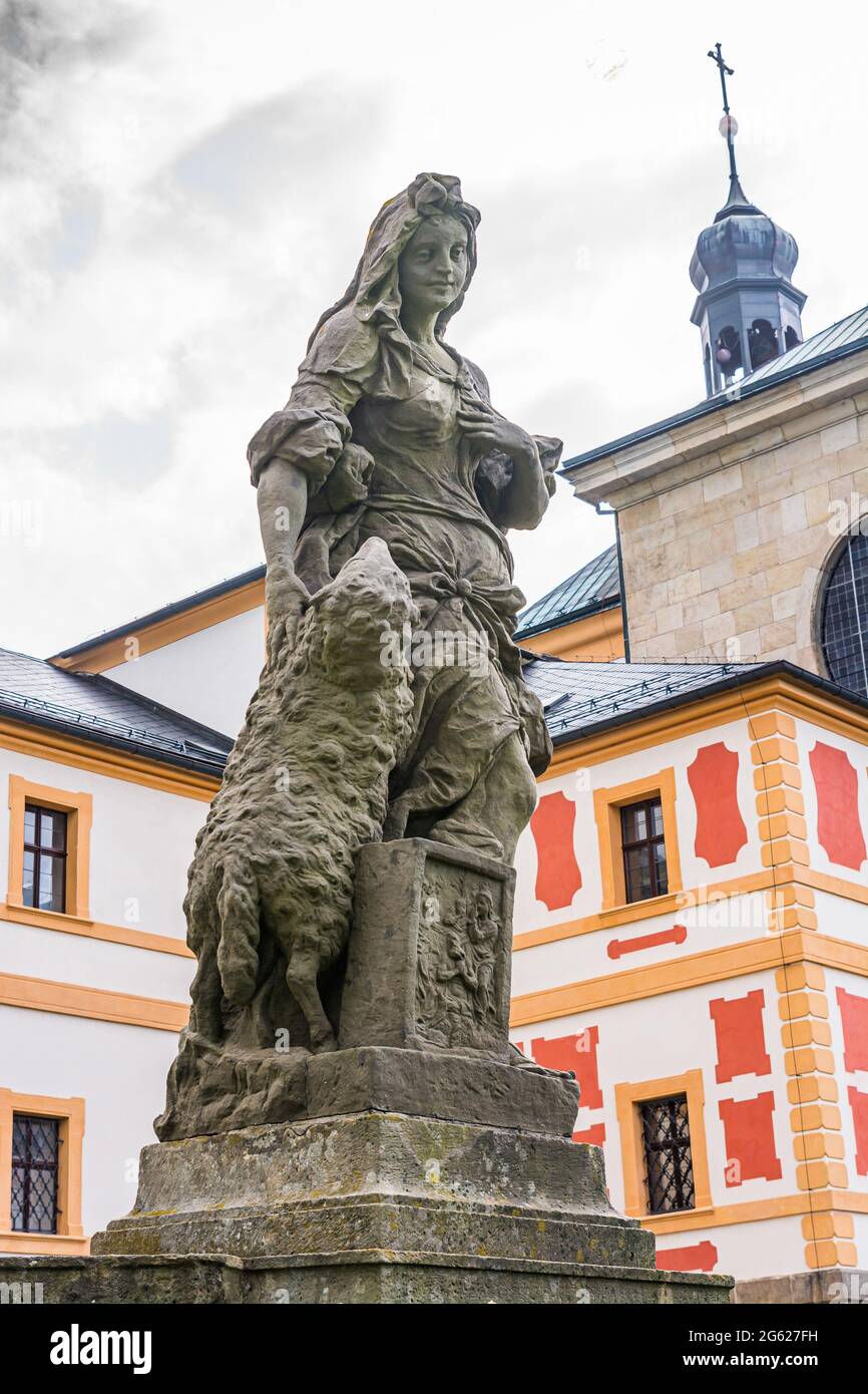 Symbol patience hi-res stock photography and images - Alamy